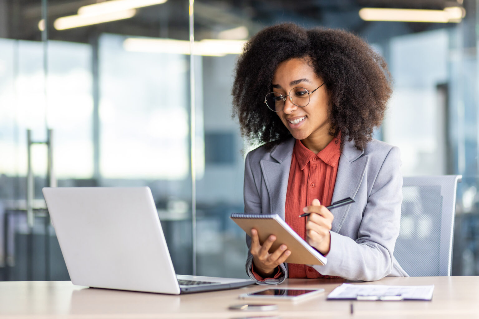 Leveraging Technology to Stay Updated on Compliance - Hatch Compliance Leveraging Technology to Stay Updated on Compliance - Hatch Compliance